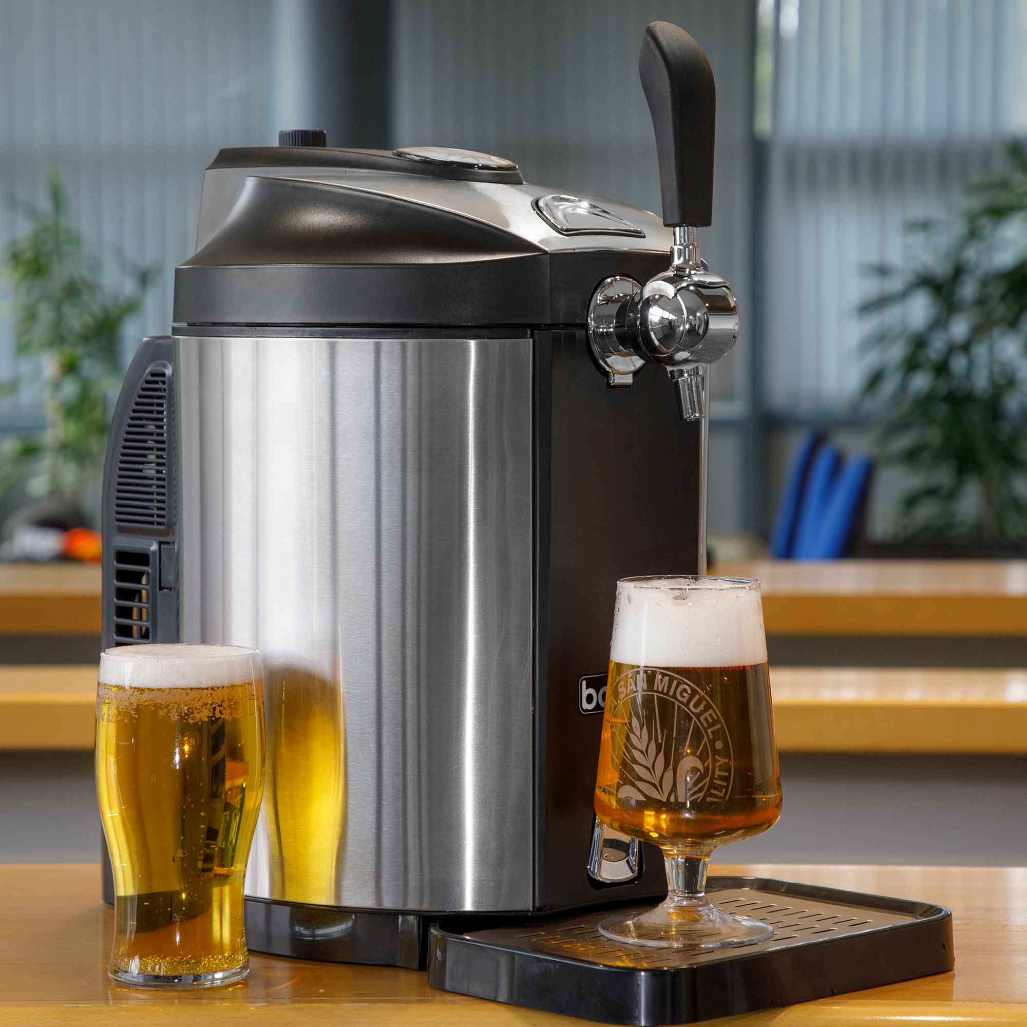 Baridi 5L Beer Keg Dispenser Tap with Integrated Cooling - DH49 - Dellonda
